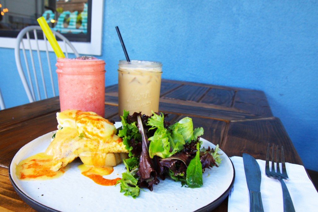 再開発で注目のカカアコに新オープンの隠れ家カフェ「Egghead Breakfast & Love」 | アロハスマイル（ALOHA SMILE）